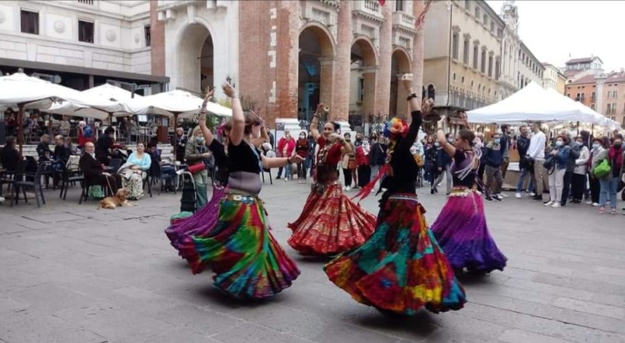 Danza Olistica Etnica Fantasy | ITALIA OLISTICA